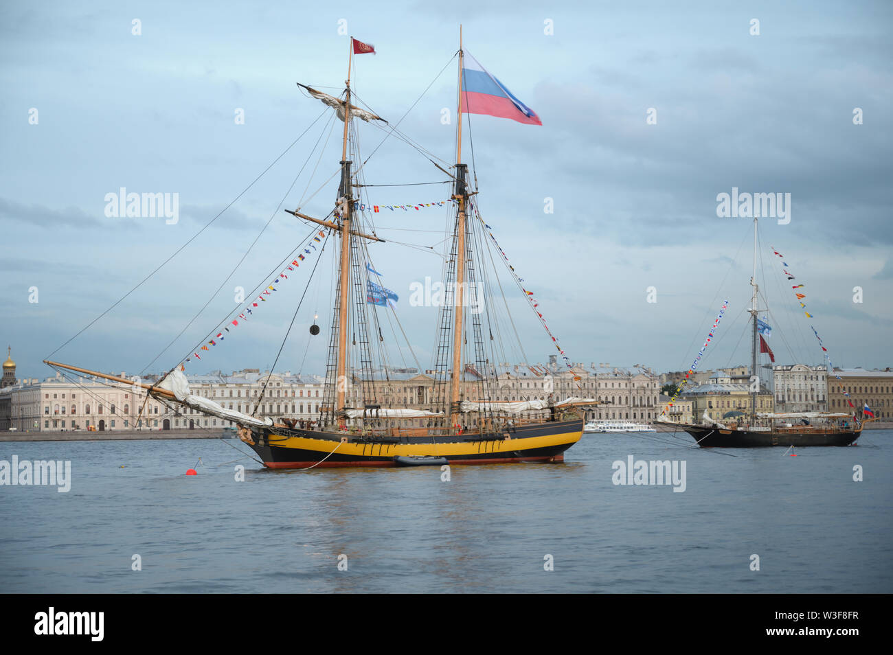 Topsail Schooner High Resolution Stock Photography and Images - Alamy