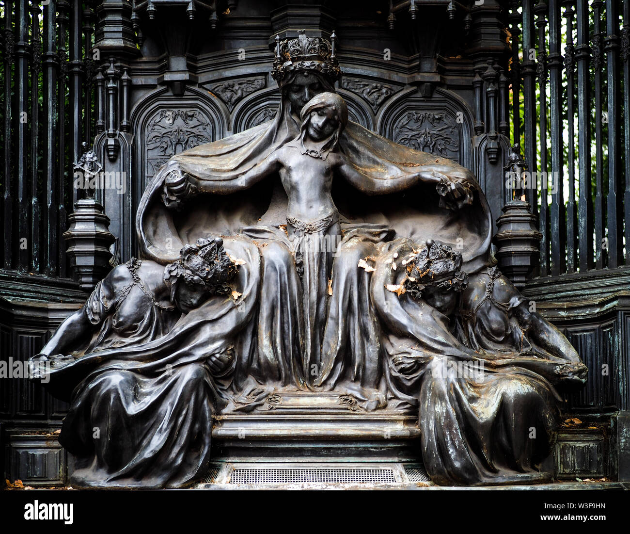 Queen Alexandra Memorial Stock Photo - Alamy