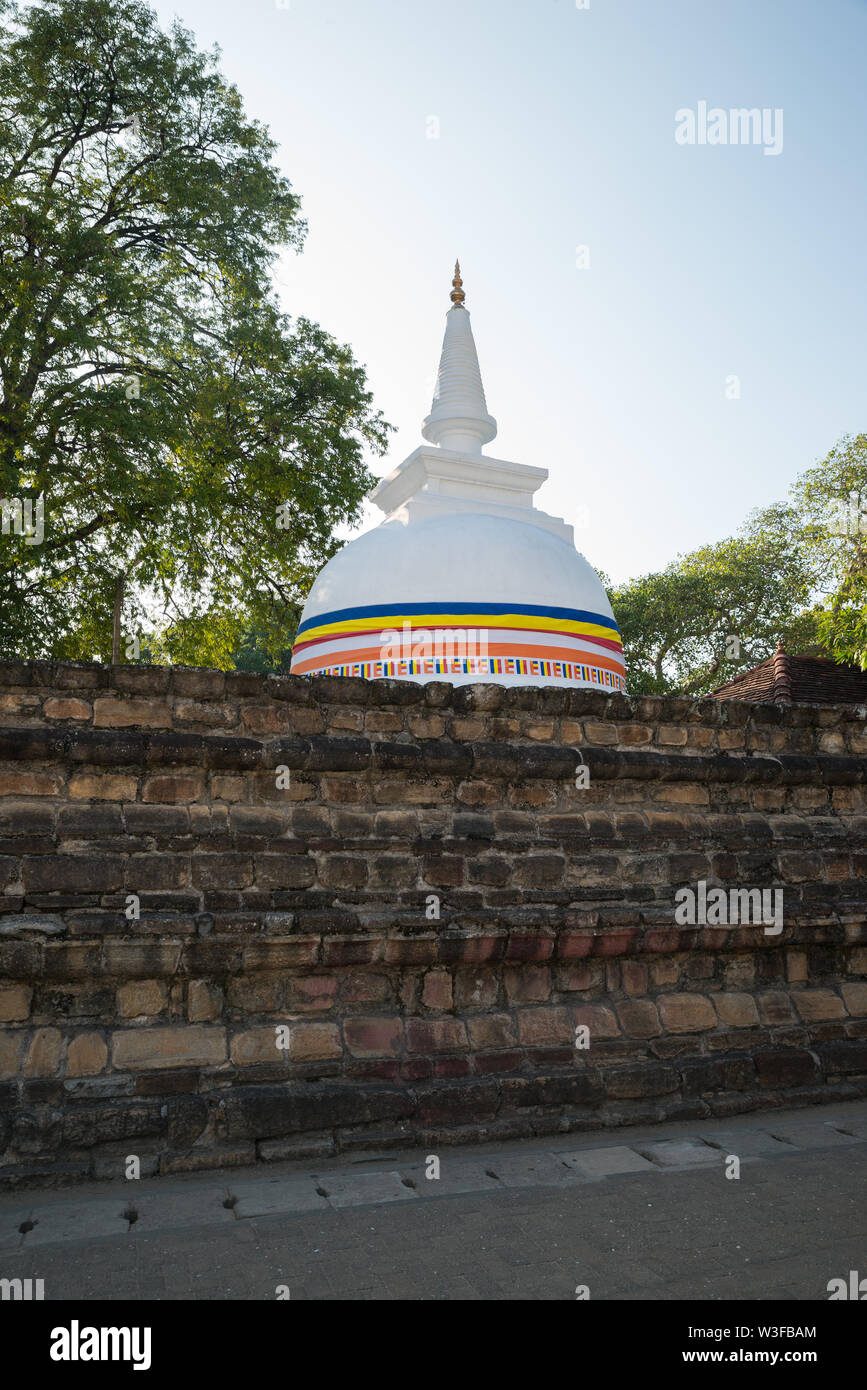 Temple of the Tooth in Kandy, Sri Lanka Stock Photo - Alamy