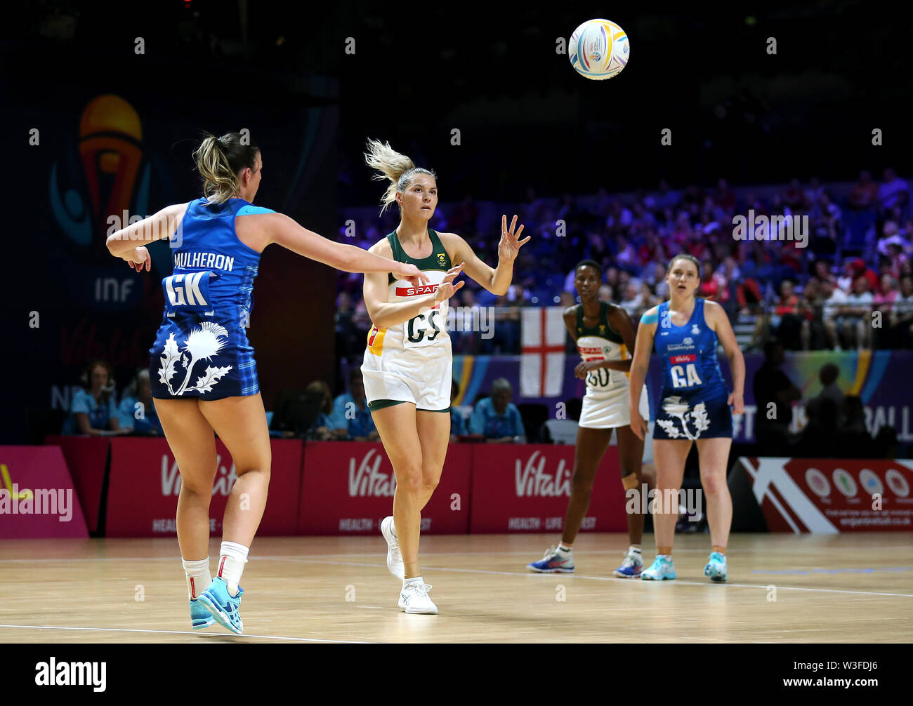South Africa's Lenize Potgieter (right) and Scotland's Hayley Mulheron ...