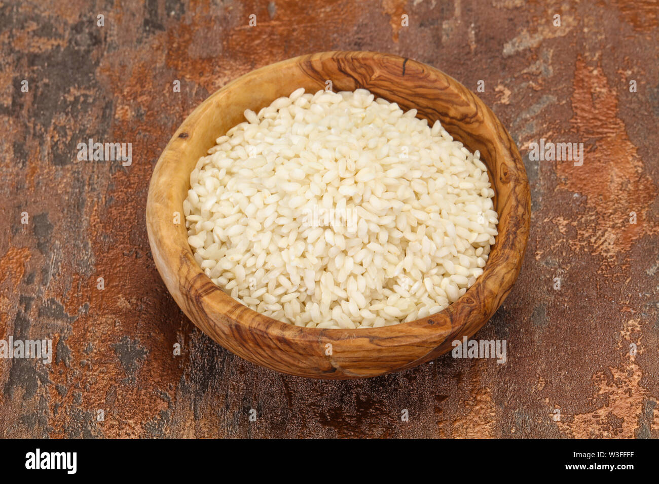 Raw Arborio rice for Italian risotto Stock Photo - Alamy