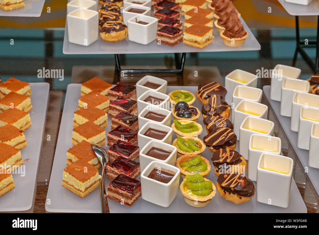 Fancy party food hi-res stock photography and images - Alamy