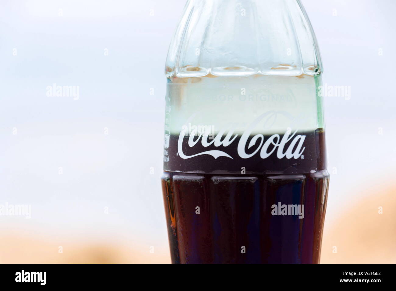 Logo cocacola hi-res stock photography and images - Alamy
