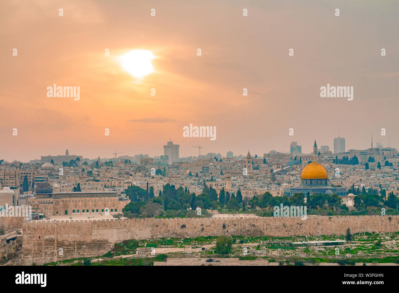 Panoramic view of Jerusalem old city and the Temple Mount during a ...