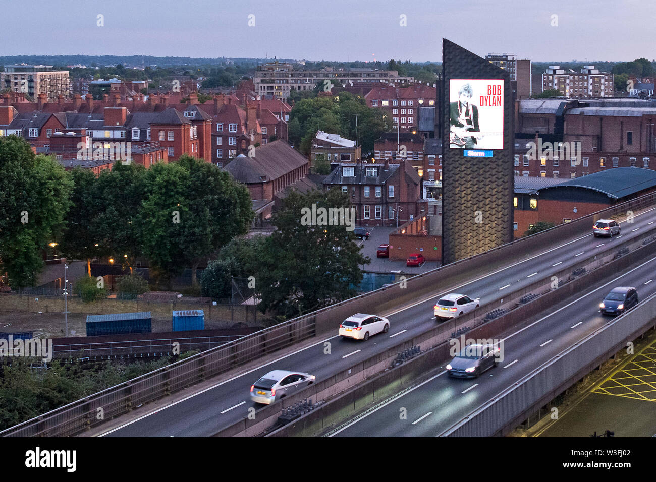 Hammersmith flyover hi-res stock photography and images - Alamy