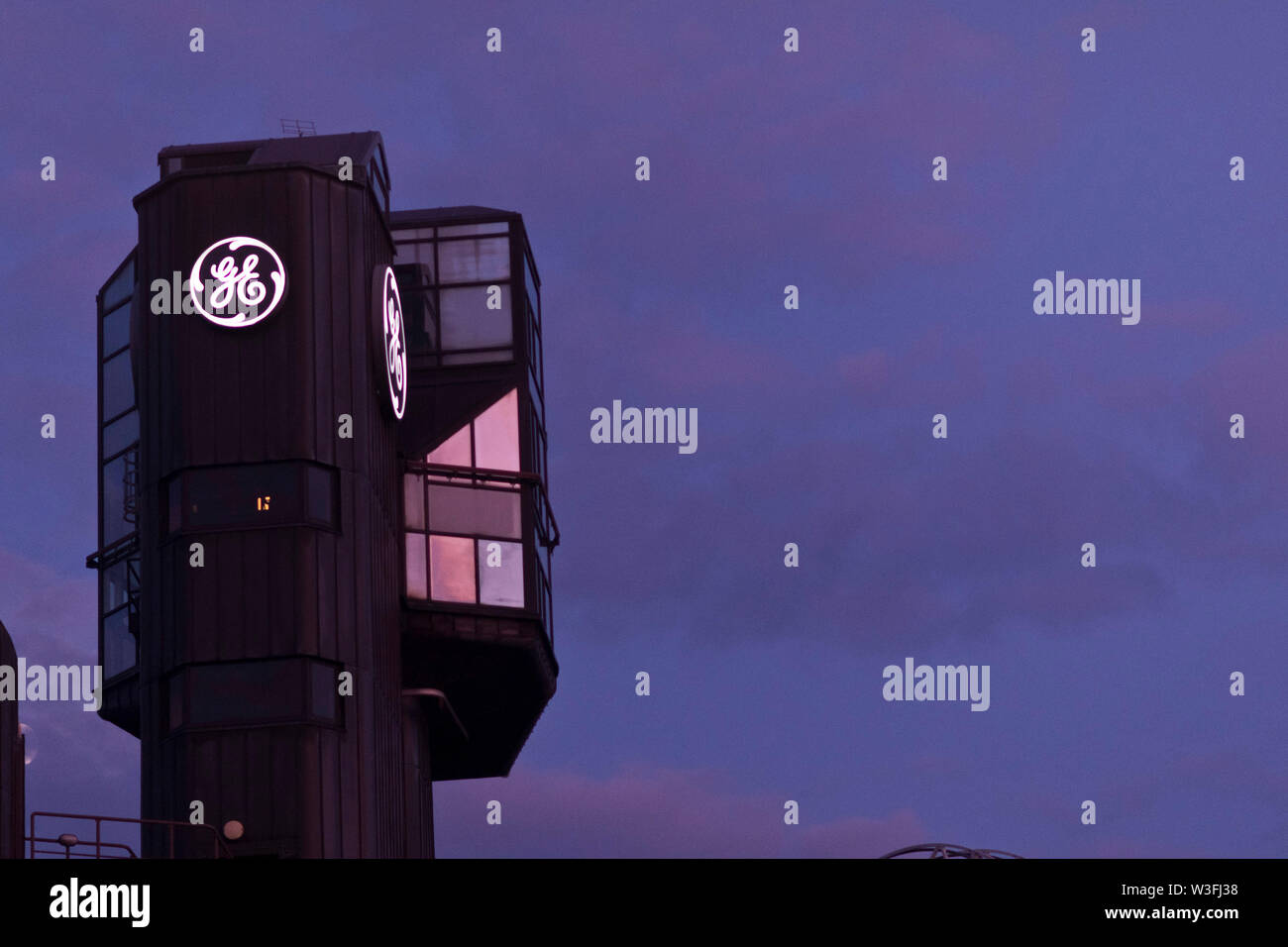 The Ark Hammersmith High Resolution Stock Photography and Images - Alamy