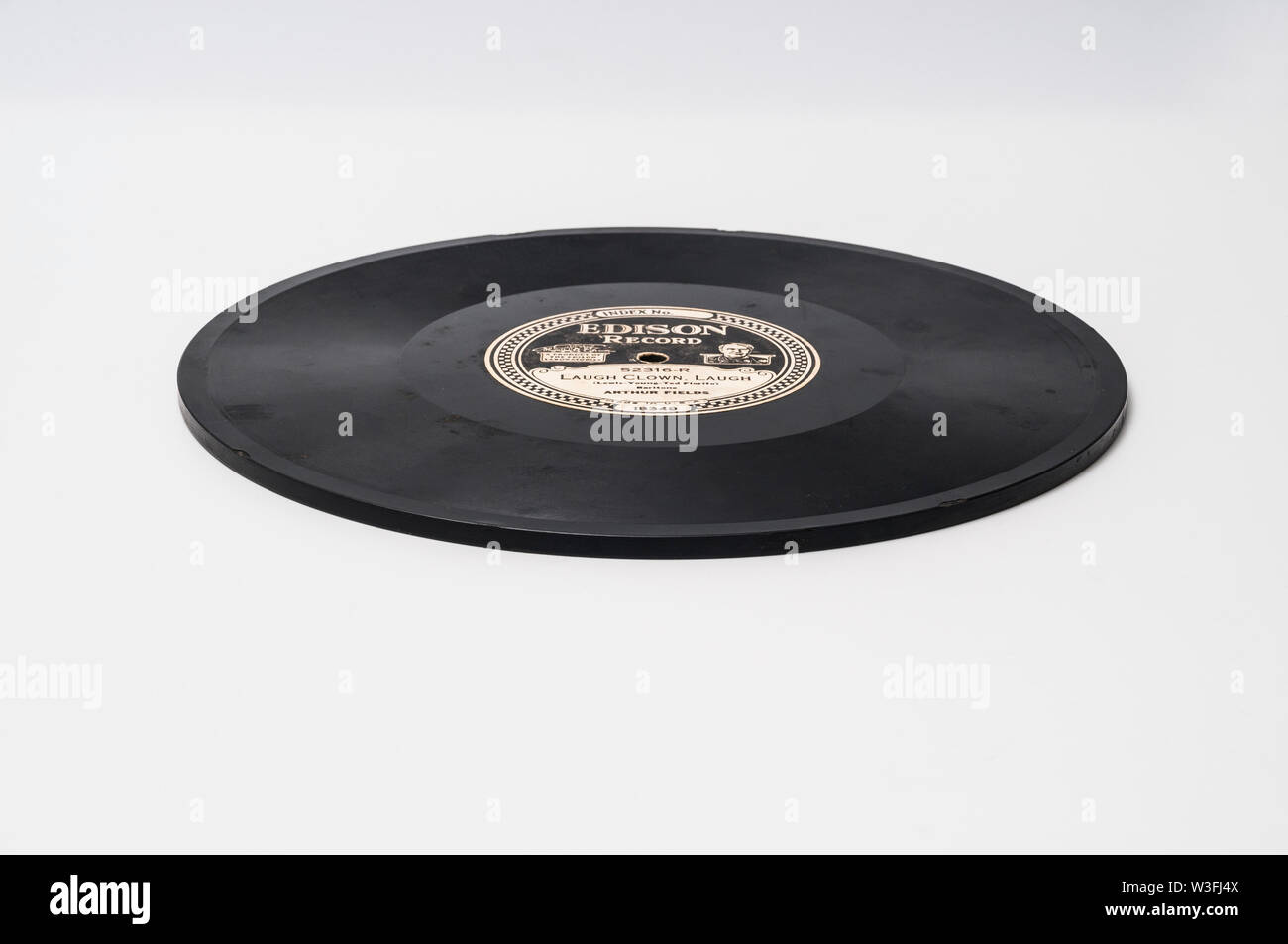 Edison Diamond Disk Record 1912 to 1929. This oblique view shows that ...