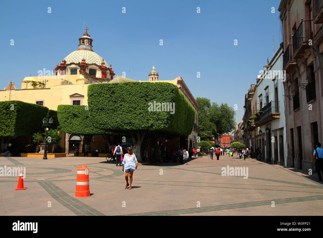 Guerrero Garden in Santiago de Queretaro, Qro, Mexico. Jardin Guerrero ...
