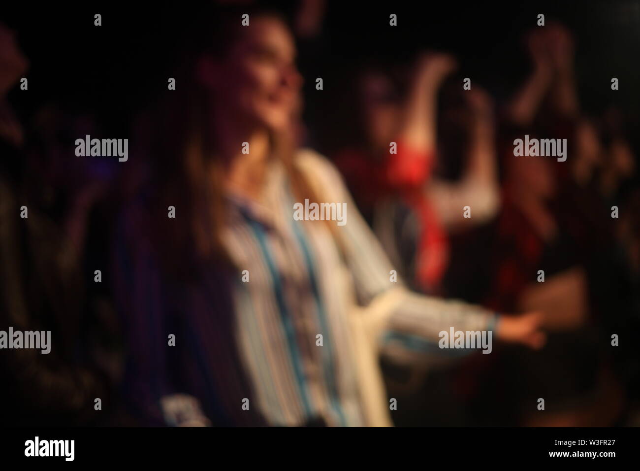 Girls dancing blur hi-res stock photography and images - Alamy