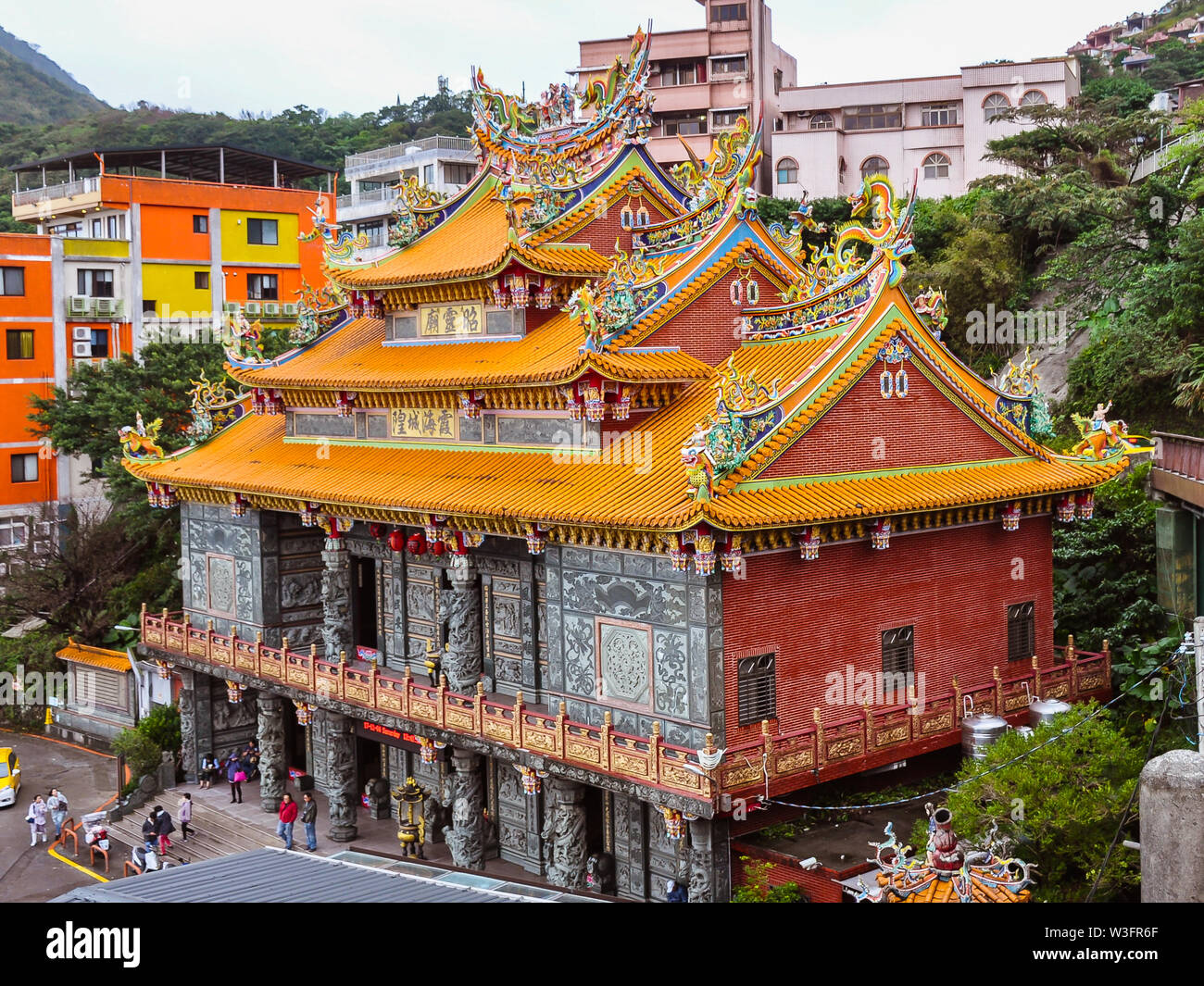 Fushan temple hi-res stock photography and images - Alamy