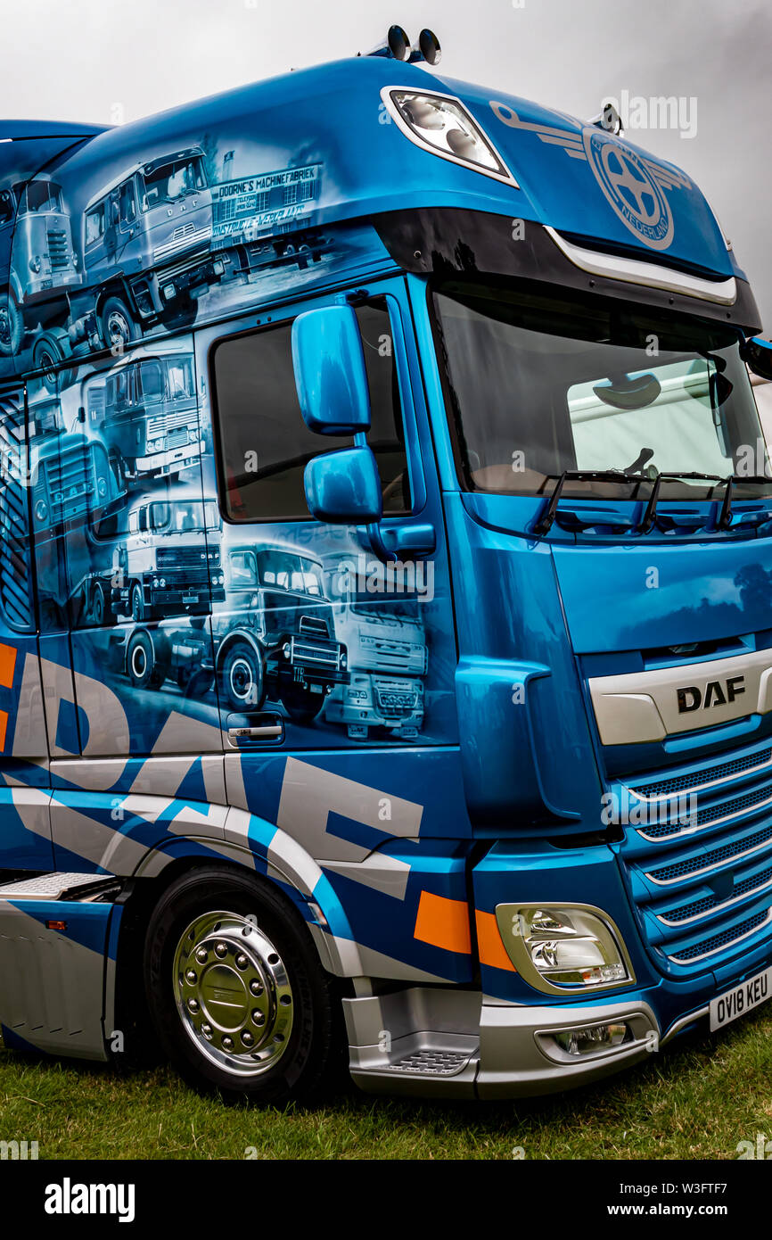 DAF 90th Anniversary Blue Custom Sprayed Articulated Lorry Cab at a ...