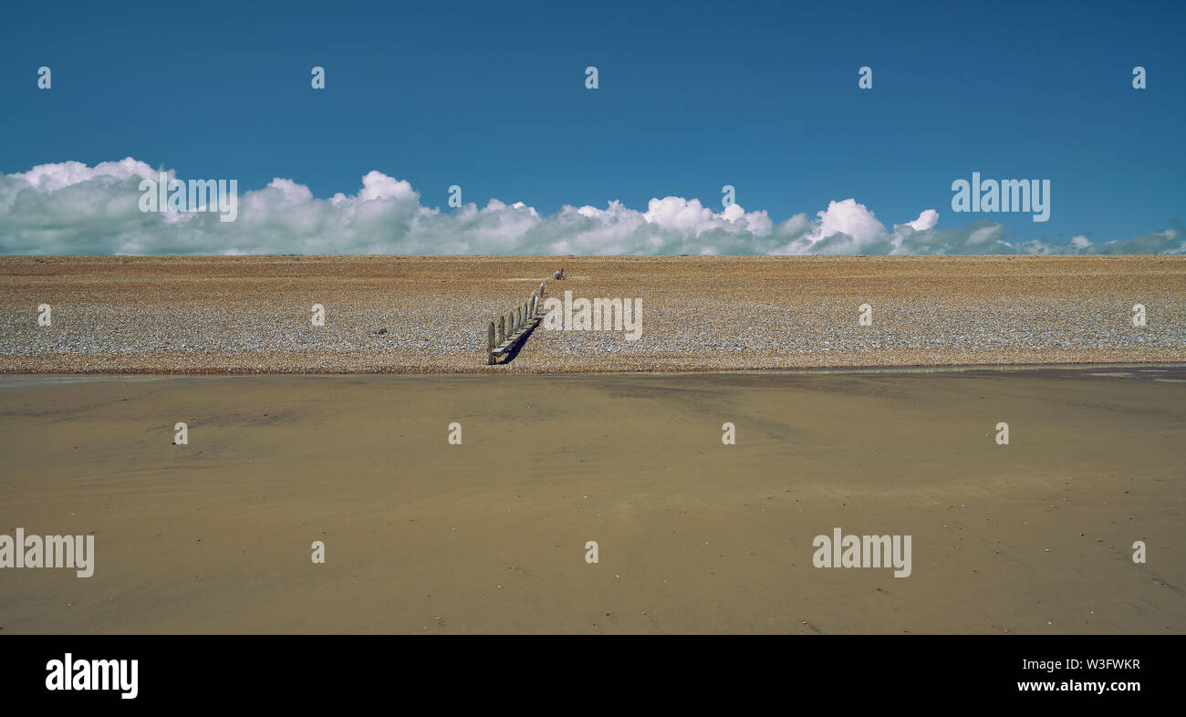 Rye sussex beach hi-res stock photography and images - Alamy