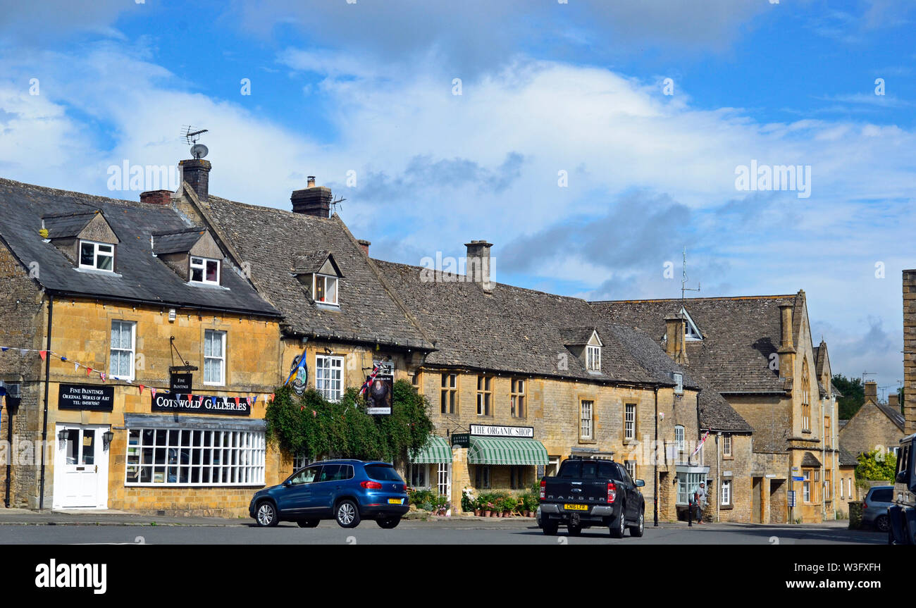 Stow-on-the-Wold, Gloucestershire, England, UK. A village in the ...