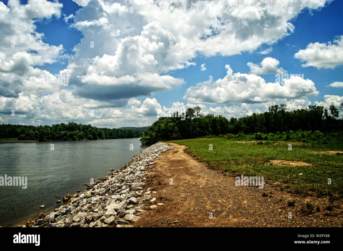 Coosa river near Neely Henry Dam in Southside Alabama near Anniston ...