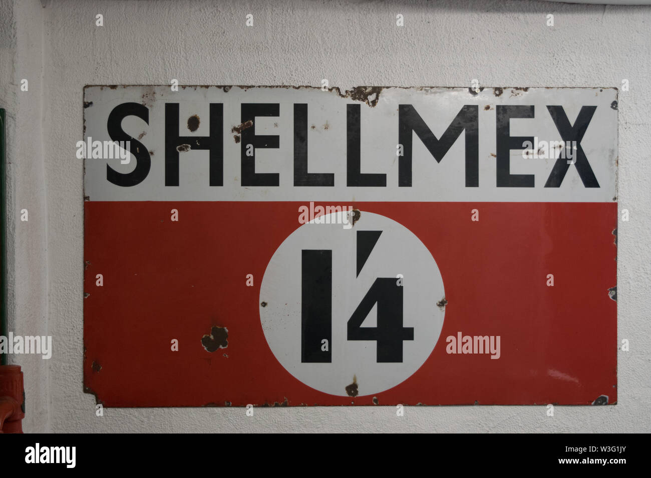 Old and amusing signs Stock Photo - Alamy