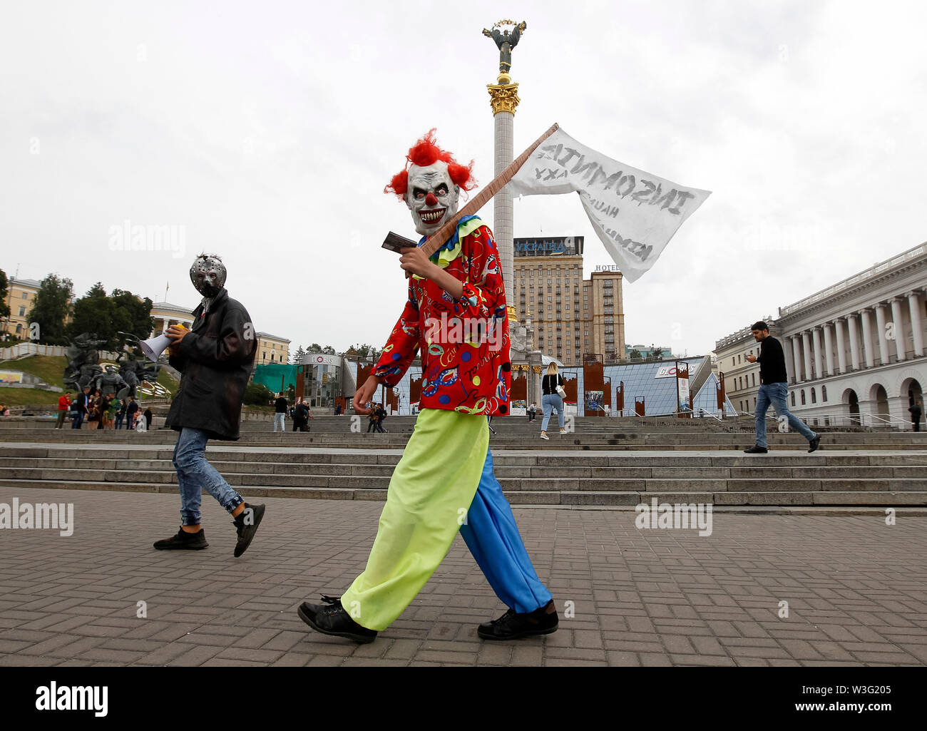Russian Clown High Resolution Stock Photography and Images - Alamy