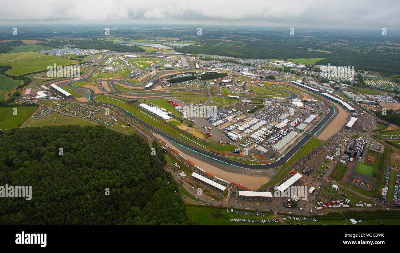 Formula one birds eye view hi-res stock photography and images - Alamy