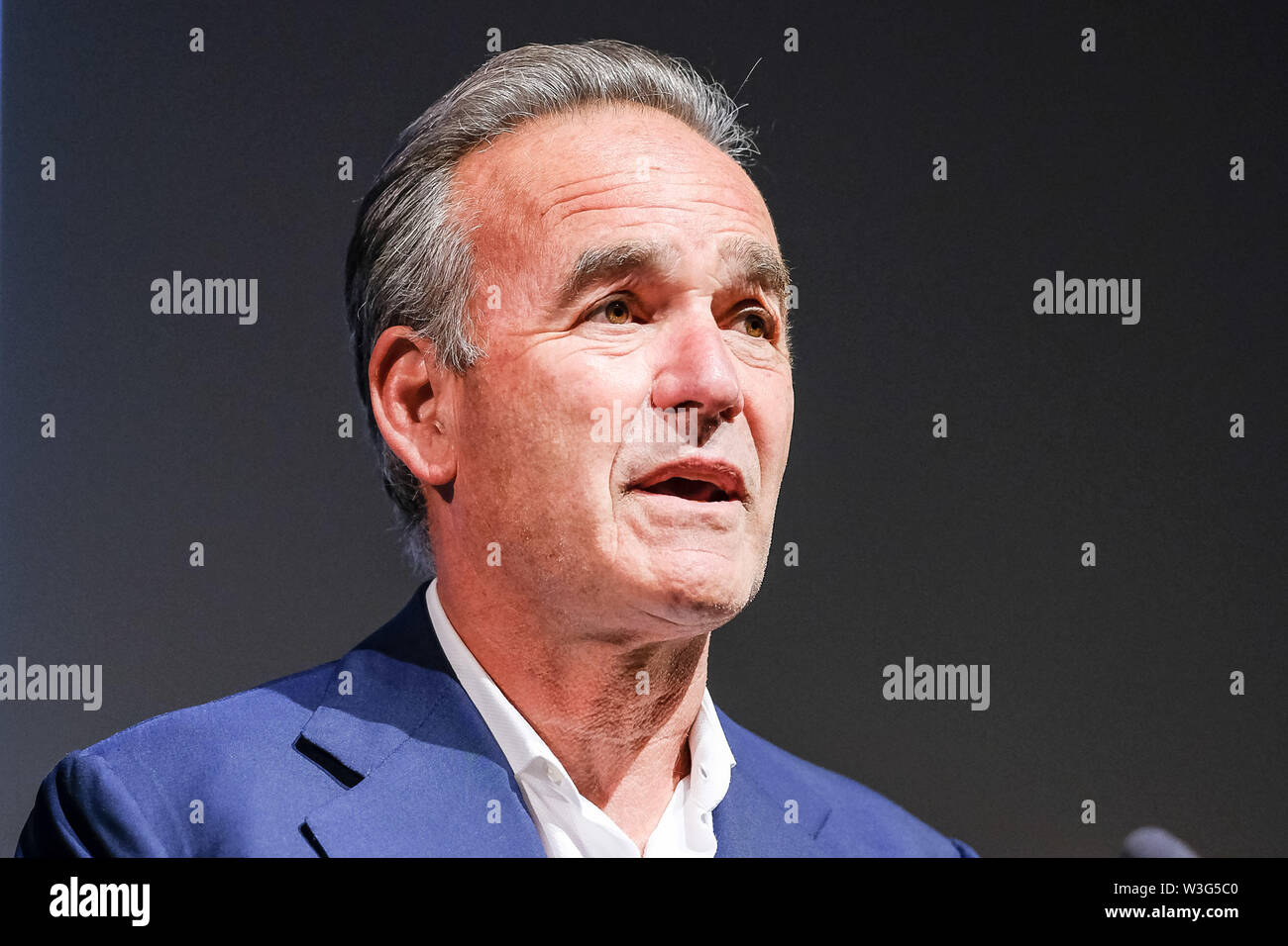 Nick Broomfield Stock Photos & Nick Broomfield Stock Images - Alamy