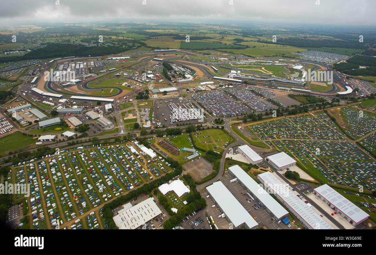 Silverstone woodlands camping hi-res stock photography and images - Alamy