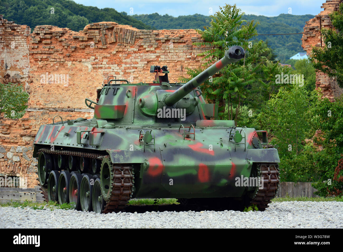 Croatian War of Independence Museum, Muzej Domovinskog rata Karlovac ...