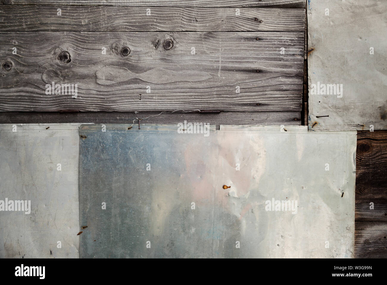 Metal table texture hi-res stock photography and images - Alamy