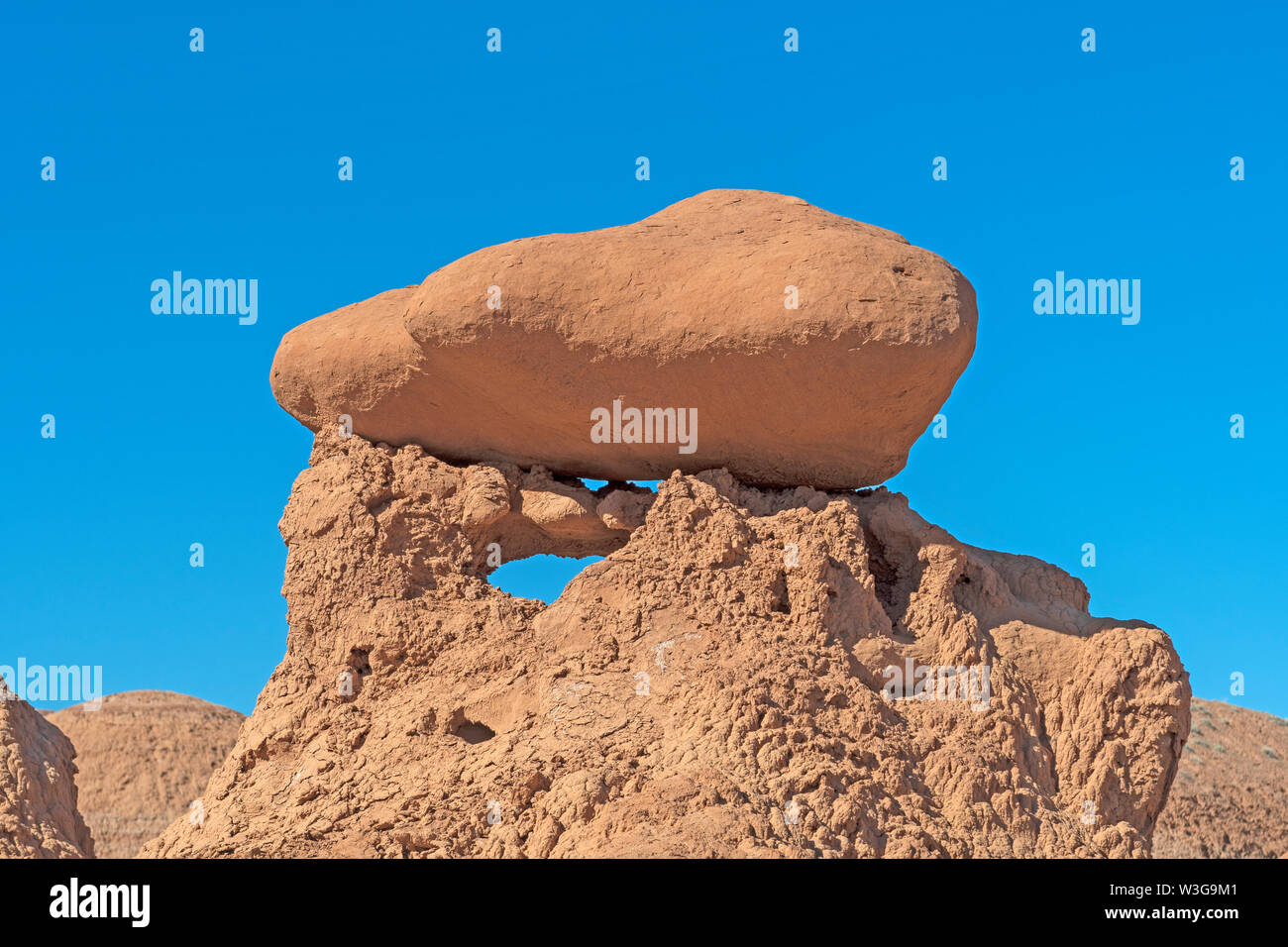 Country crumbling hi-res stock photography and images - Alamy