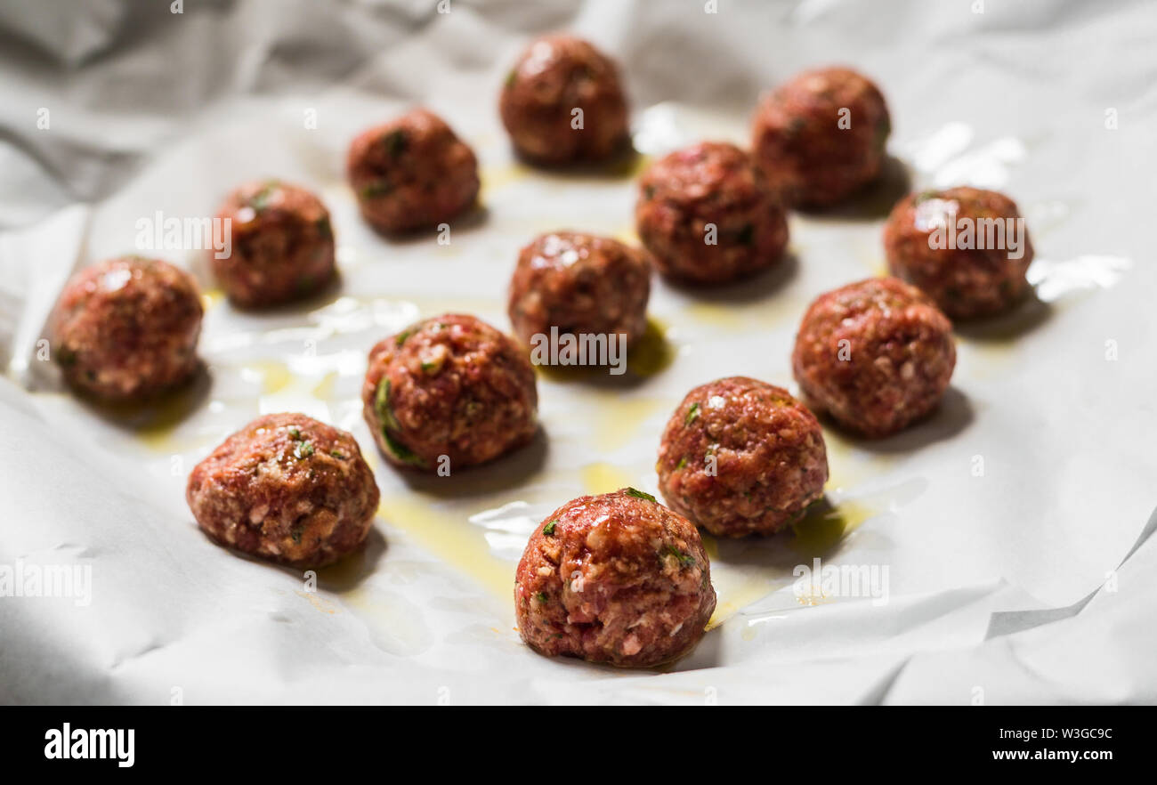 Meatballs raw uncooked beef hi-res stock photography and images - Alamy