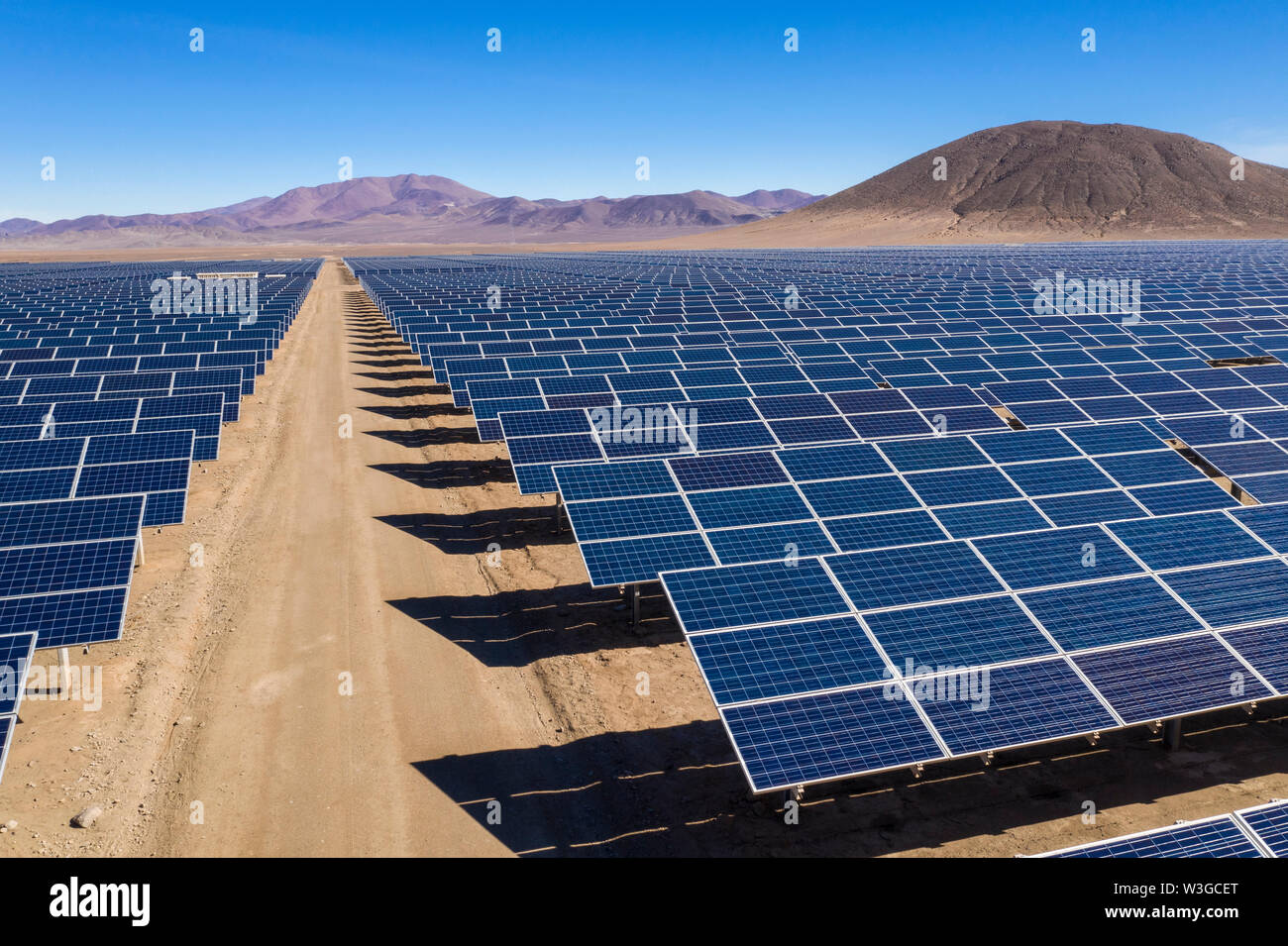 Solar Tracker High Resolution Stock Photography and Images - Alamy