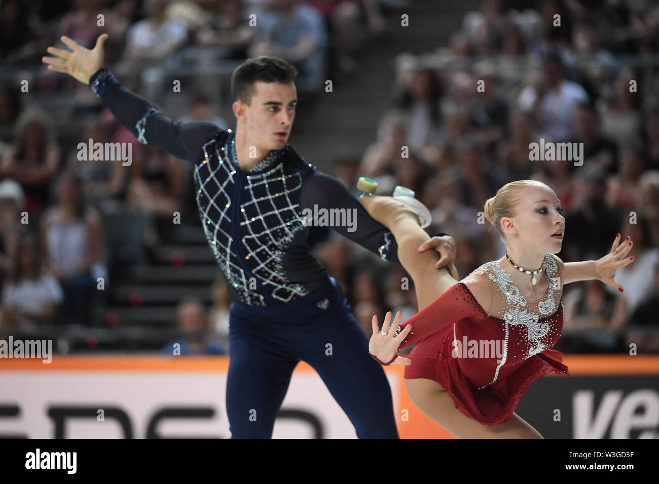 Alice esposito federico rossi hi-res stock photography and images - Alamy