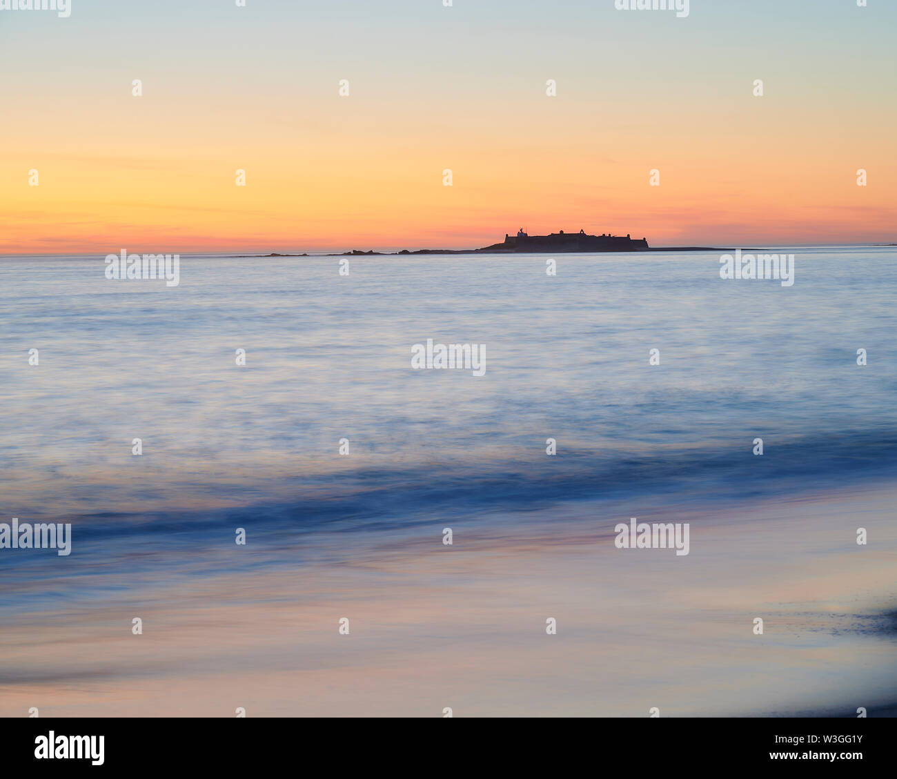 Portugal moledo beach hi-res stock photography and images - Alamy