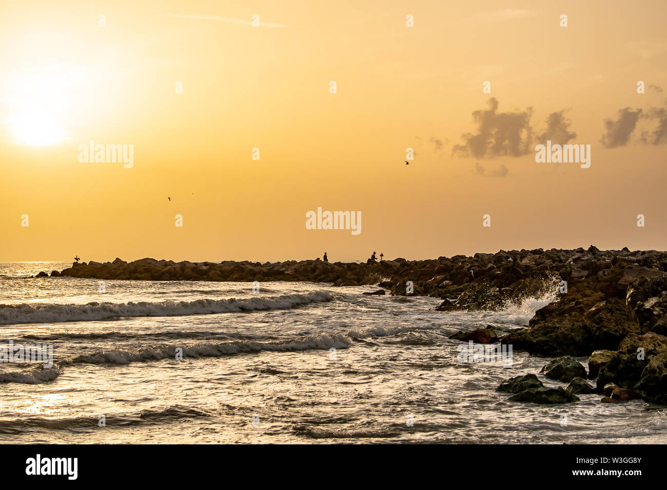 Summer sunset beach landscape hi-res stock photography and images - Alamy