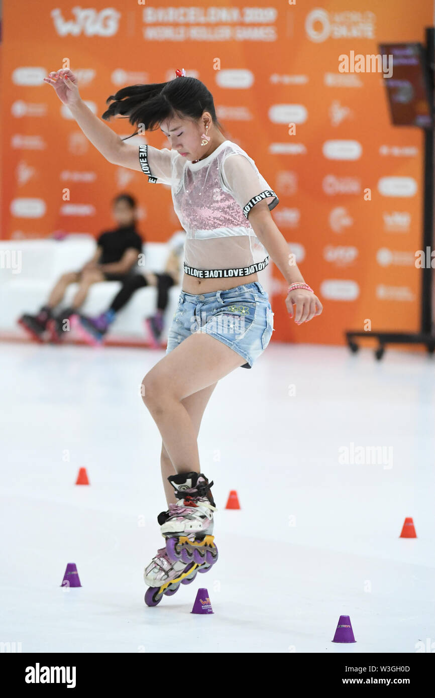 Su rong hi-res stock photography and images - Alamy