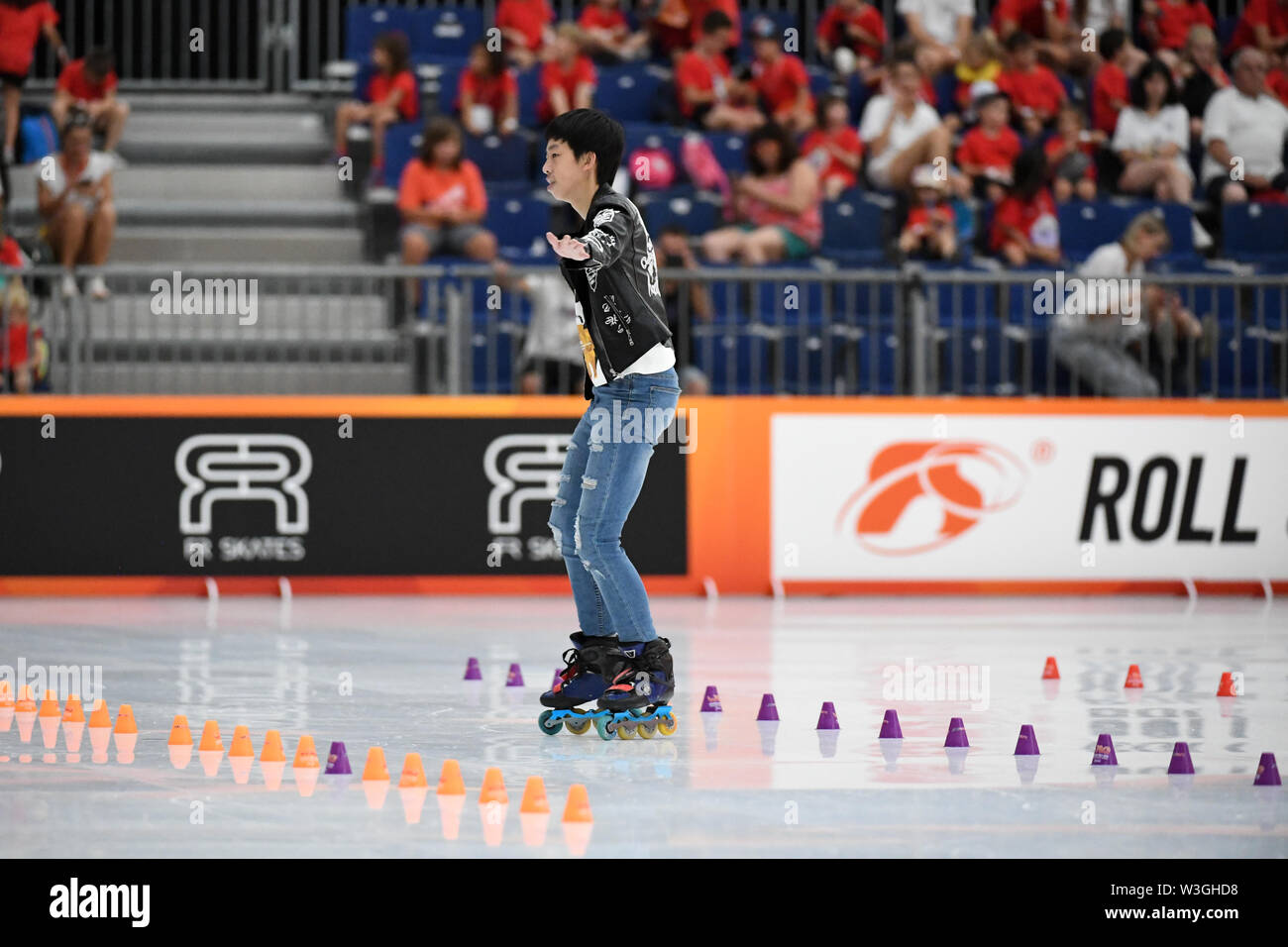 Chang wei hi-res stock photography and images - Alamy