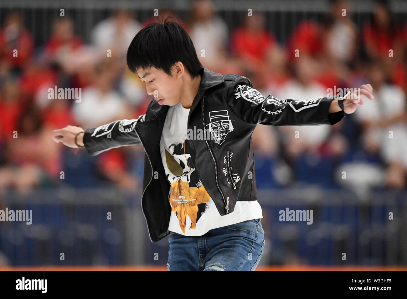 CHANG WEI JEN from Taipei, performs in Slalom Classic for Junior Men ...