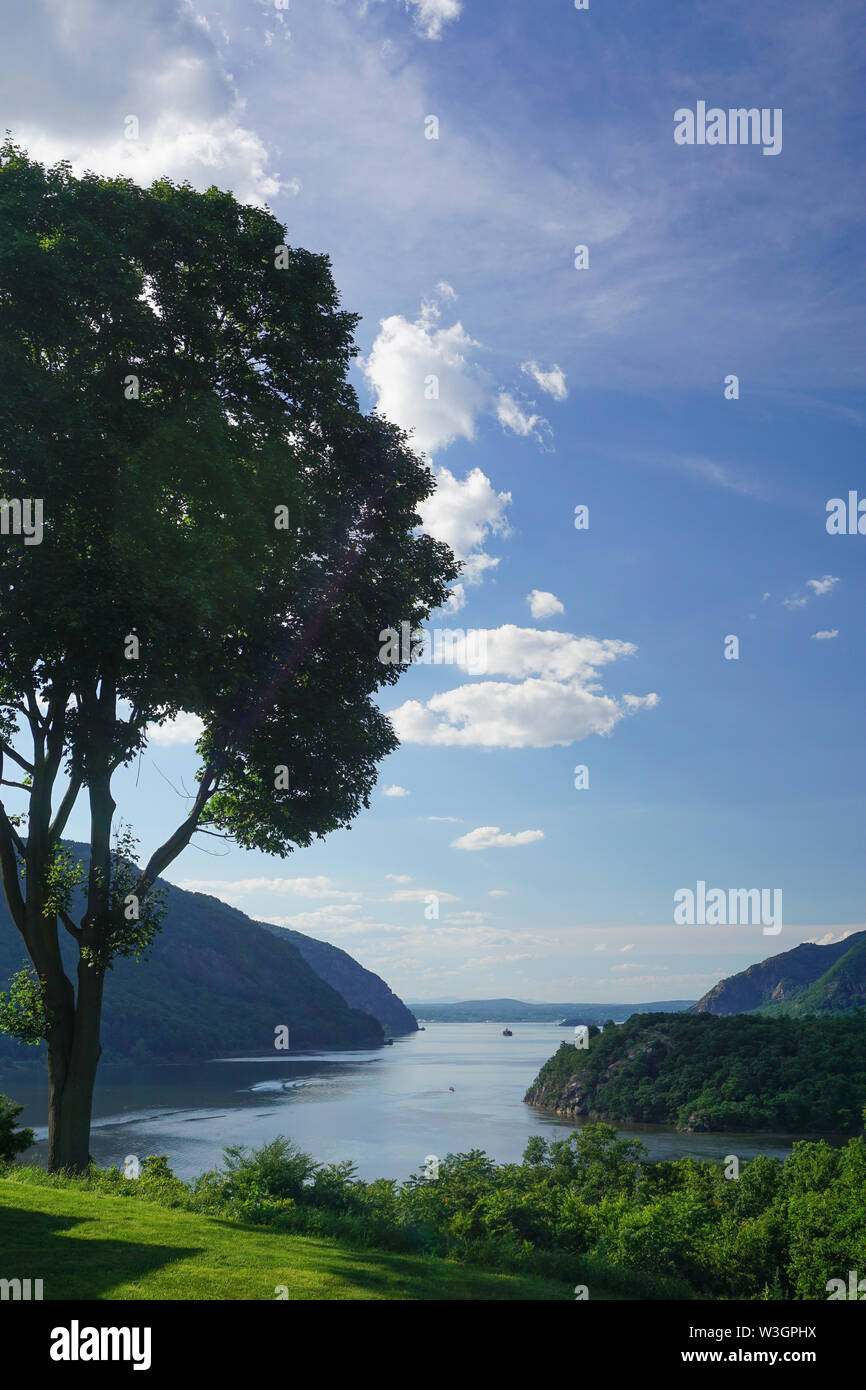 West Point, New York: View of the Hudson River looking north from the ...