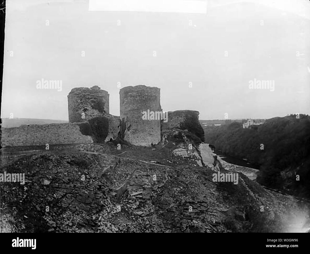 Cilgerran Castle High Resolution Stock Photography and Images - Alamy