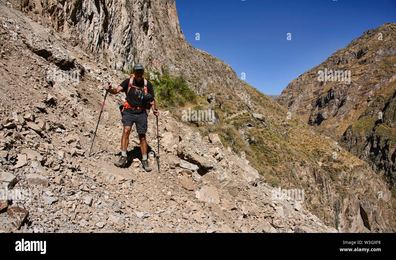 Trekking into the Colca Canyon, Cabanaconde, Peru Stock Photo - Alamy