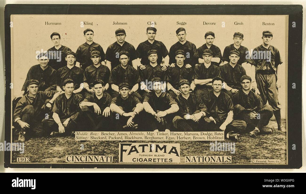 Cincinnati reds hi-res stock photography and images - Alamy