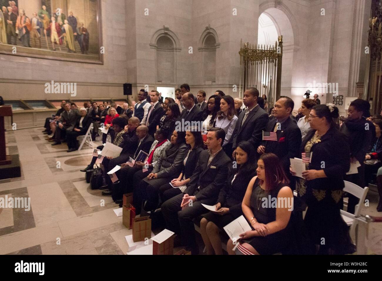 Naturalization ceremonies history hi-res stock photography and images ...