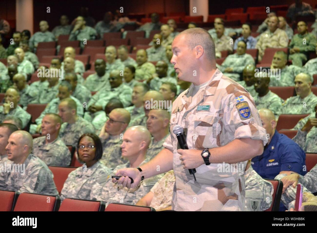 Class 65 DSC 0052 (18497356459 Stock Photo - Alamy