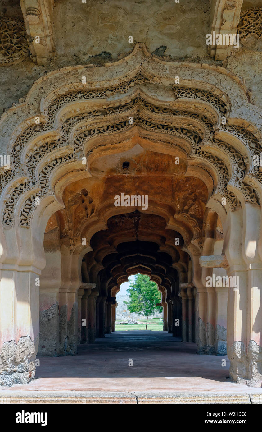 Arches of Lotus Mahal Stock Photo - Alamy