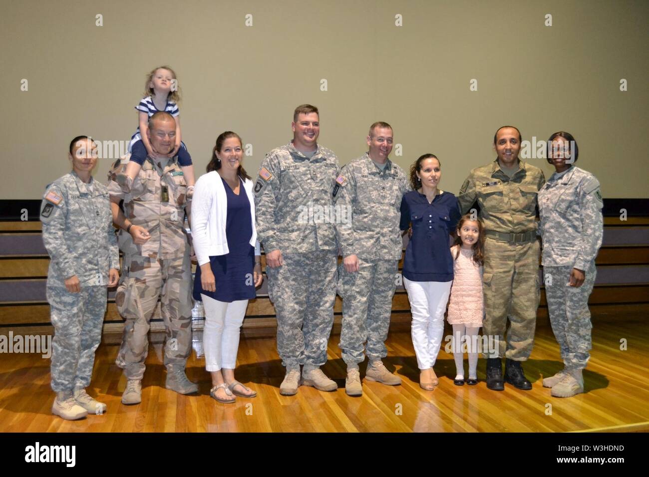 Class 65 DSC 0331 (18495293470 Stock Photo - Alamy