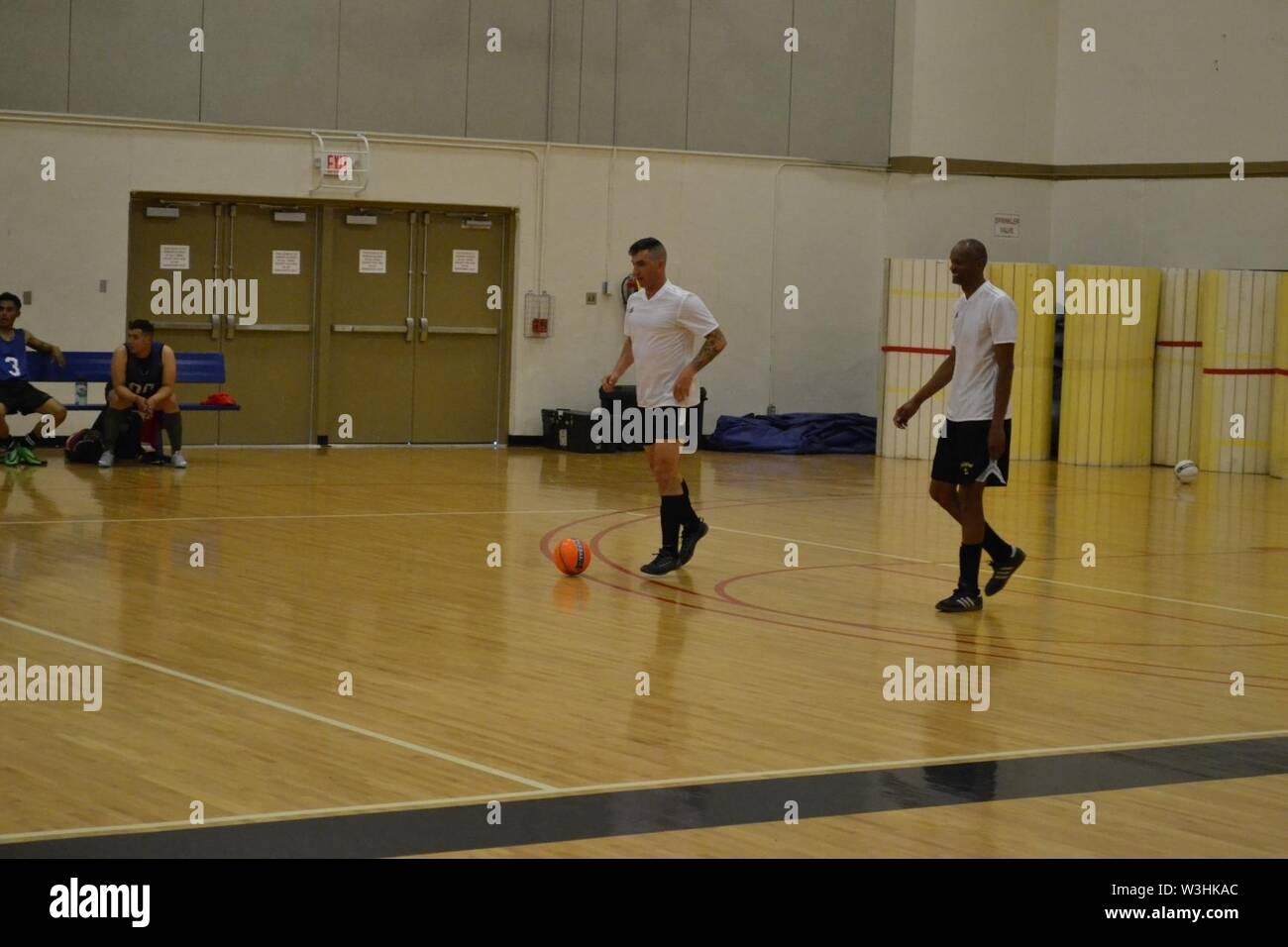 Class 65 DSC 1271 (18652533261 Stock Photo - Alamy