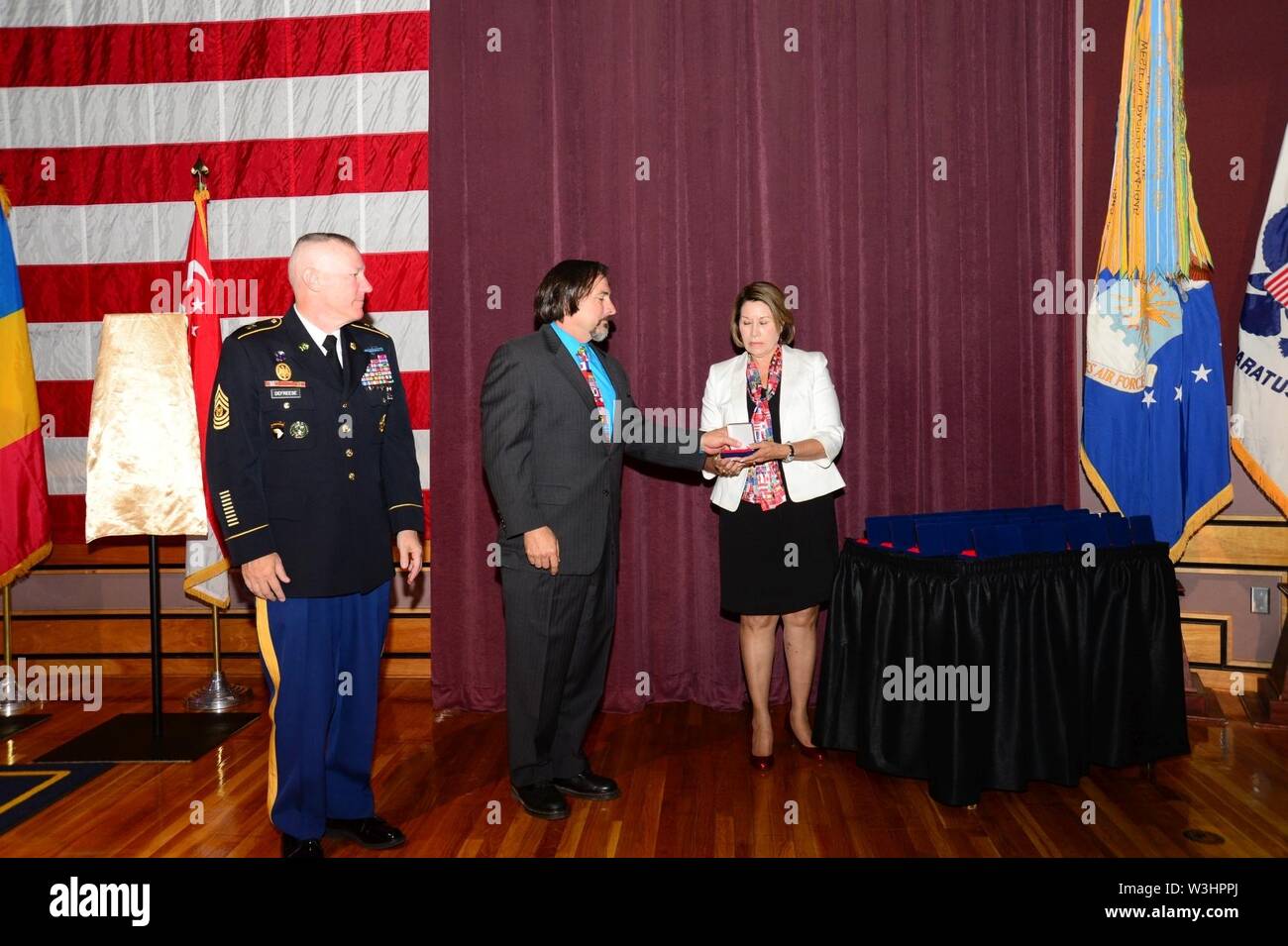 Class 65 DSC 6667 (18550141268 Stock Photo - Alamy