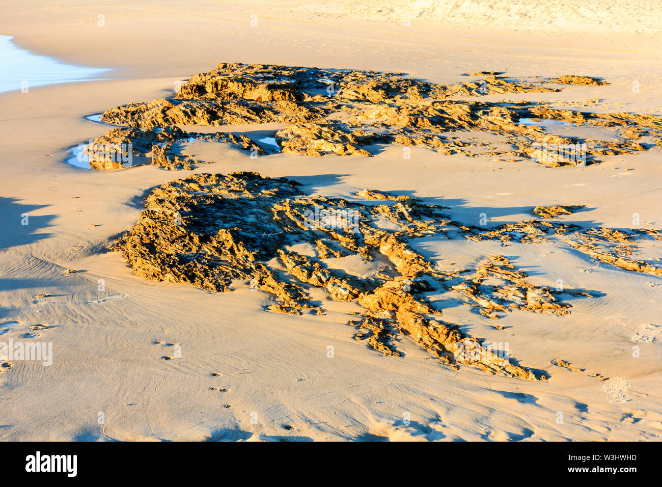 Pools of sea water hi-res stock photography and images - Alamy