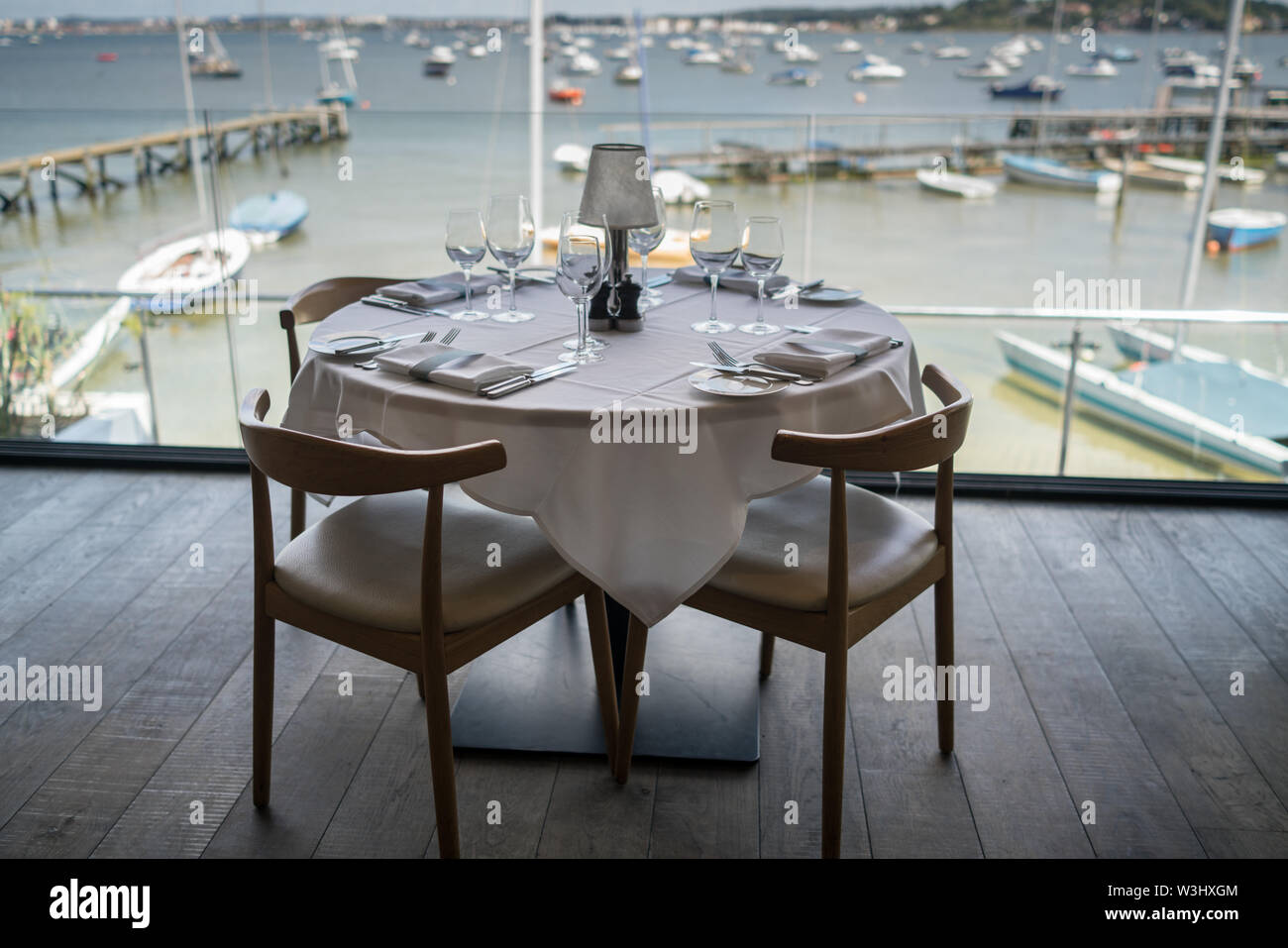 Table in Rick Stein's restaurant in Sandbanks, Poole UK Stock Photo - Alamy