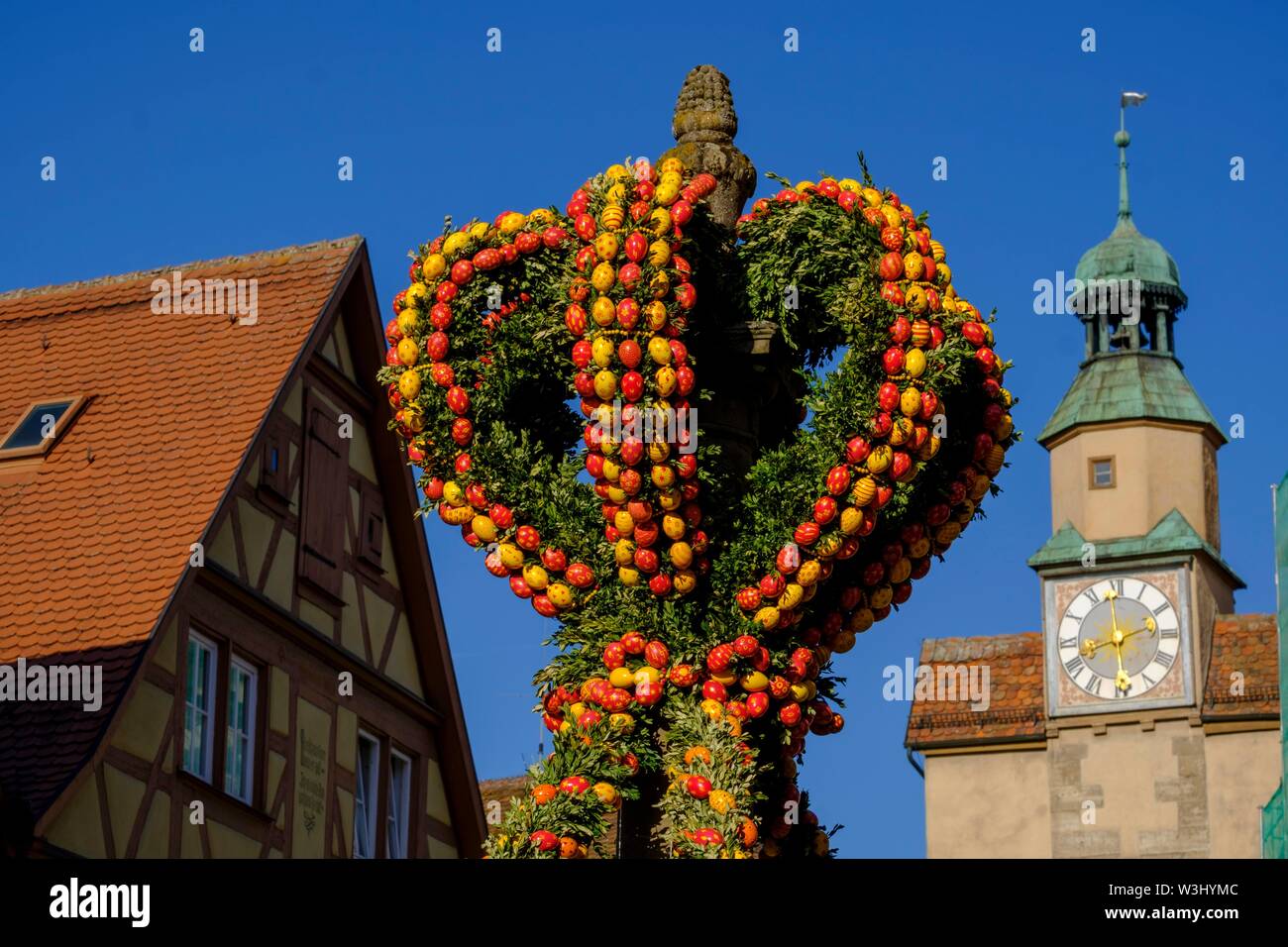 Easter Fountain at Roderbogen, Rlodergasse, Rothenburg ob der Tauber ...