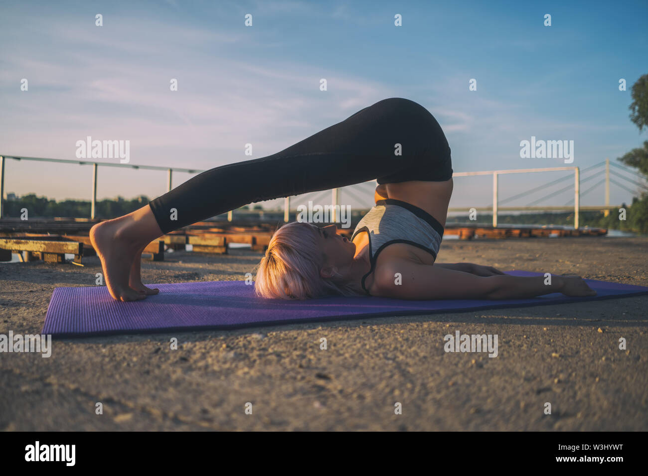 Plow pose hi-res stock photography and images - Alamy