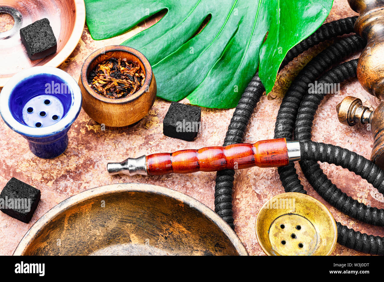 Details of the eastern kalian.Hookah with tropical flavor.Smoking ...