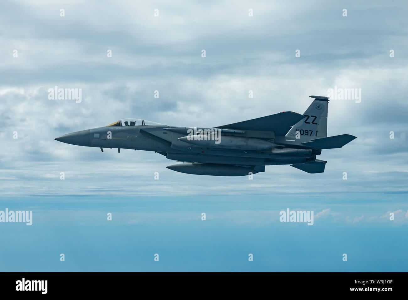 120 millimeter gun hi-res stock photography and images - Alamy